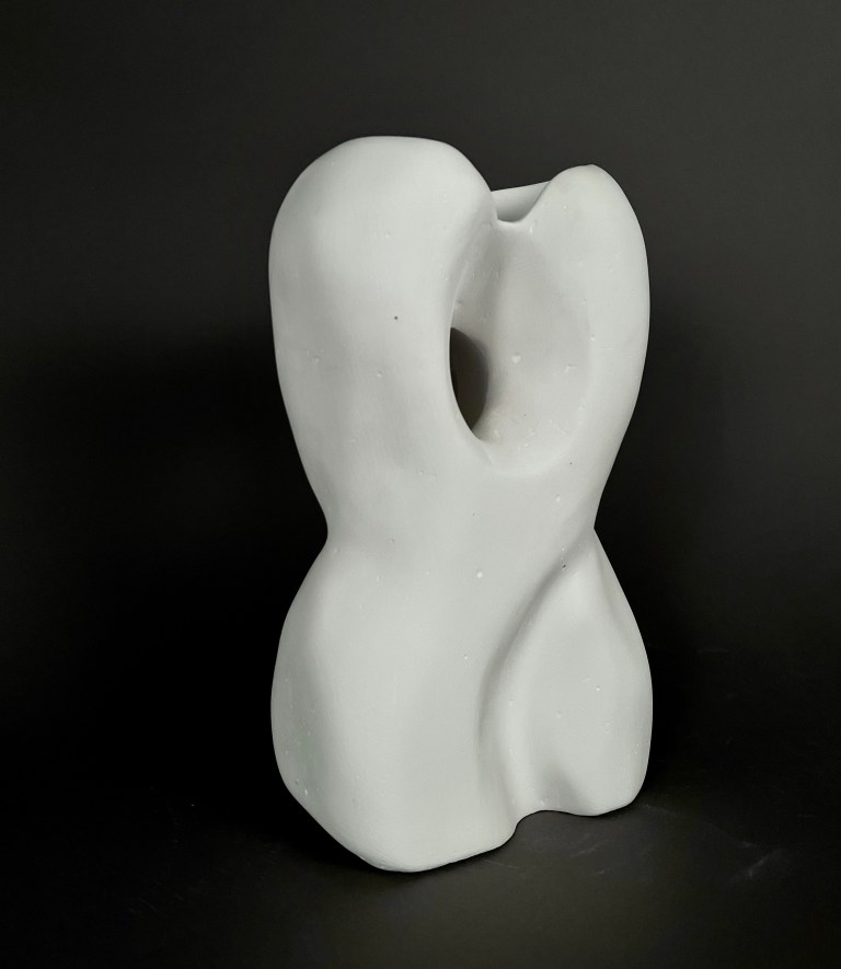 kyoko cole art – between abstraction and reality